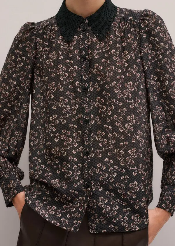 ME+EM Scallop Daisy Print Blouse With Feature Collar