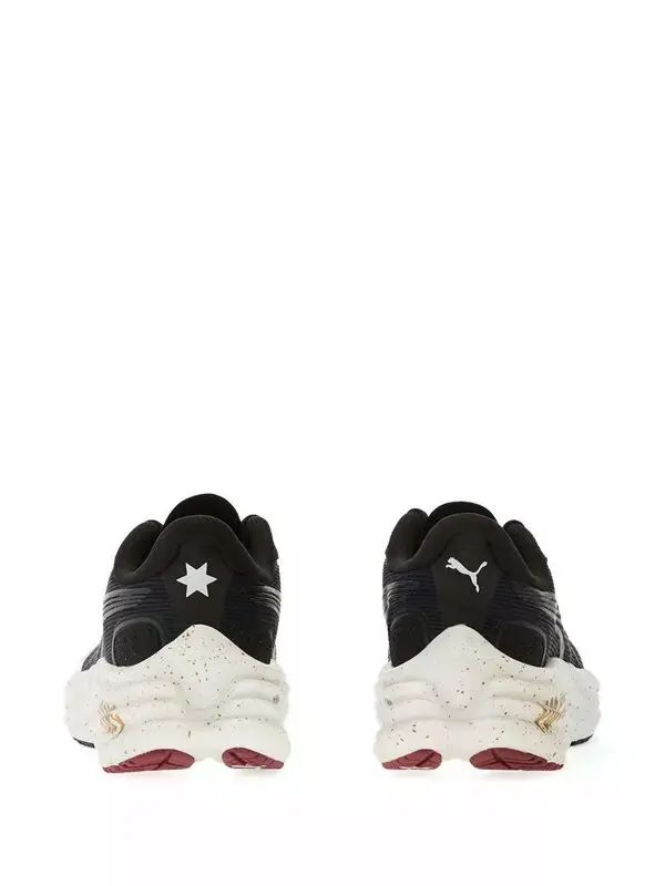 PUMA Saysky Velocity 4 Sneakers