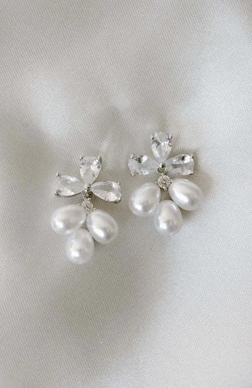 UNTAMED PETALS Windsor Pearl Drop Earrings