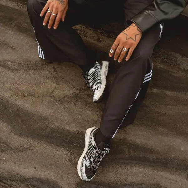 Adidas Adistar Control 5 Athletic Shoe