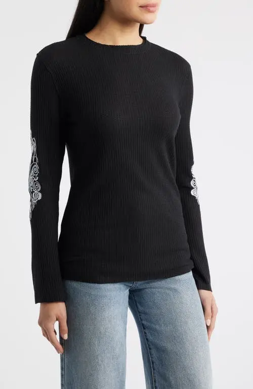 NIKKI LUND Lund Embroidered Rib Thermal Top
