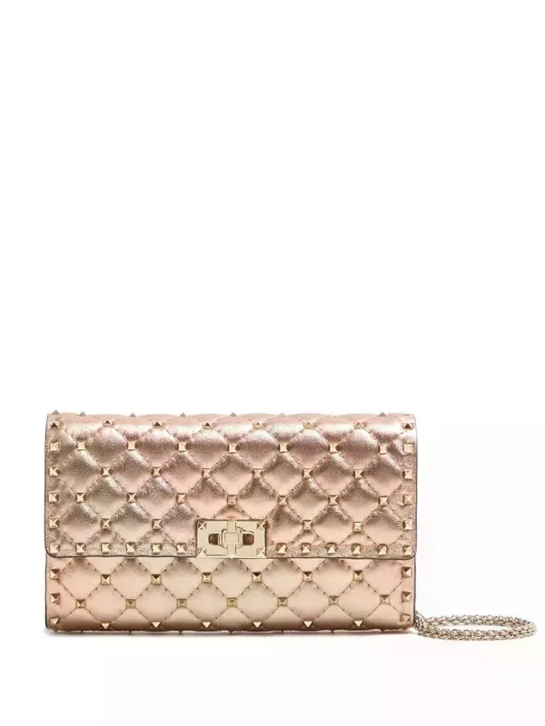 Valentino Garavani Rockstud Spike Quilted Clutch - Pink