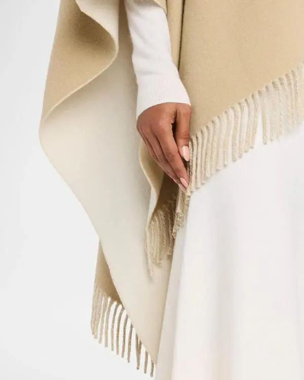 Burberry Ekd Wool Cashmere Cape