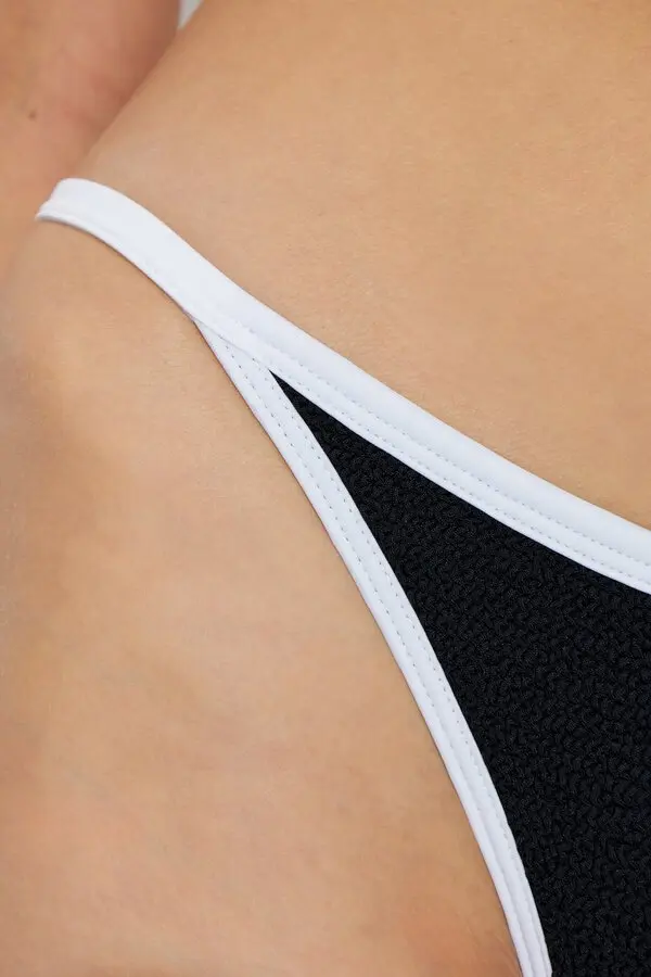 Hunza G Tyler Two-piece Swimsuit - Black