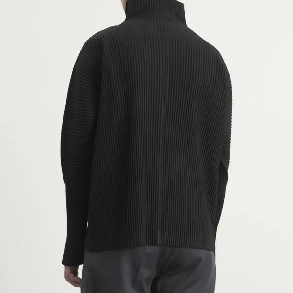 Issey Miyake Quarter Zip Top