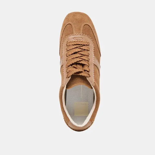 DOLCEVITA Dorie Sneakers - Pecan Suede