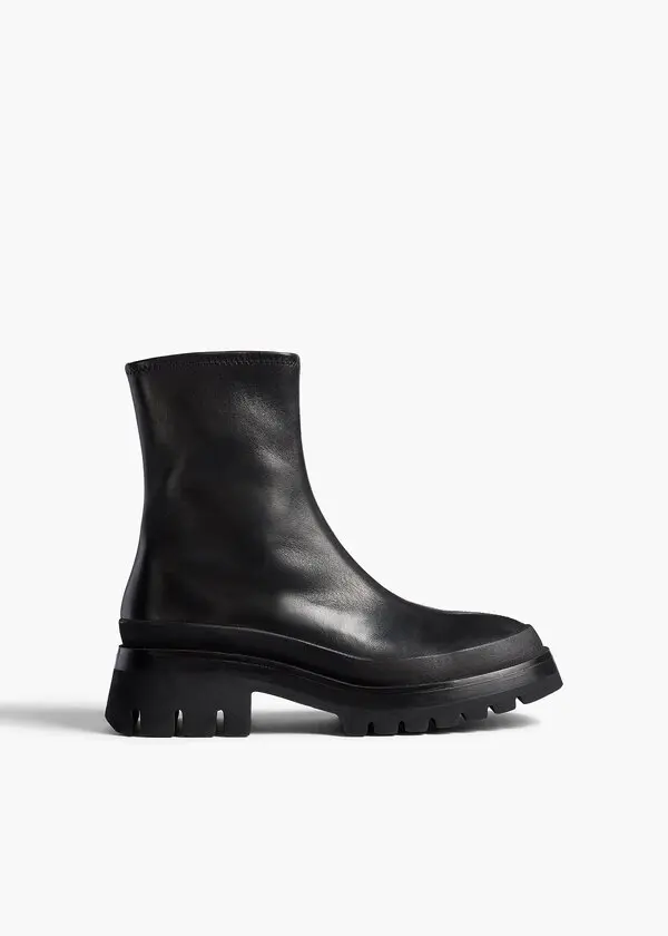 Khaite Fallon Leather Boots - Black
