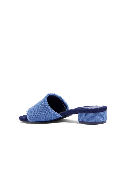 Aera Giorgia Low Heeled Sandal - Classic Blue