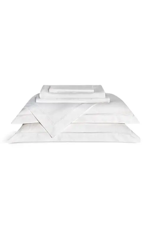 TOGAS Royal Fitted Sheet - White
