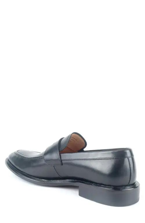 WARFIELD & GRAND Savoy Apron Toe Penny Loafer - Black