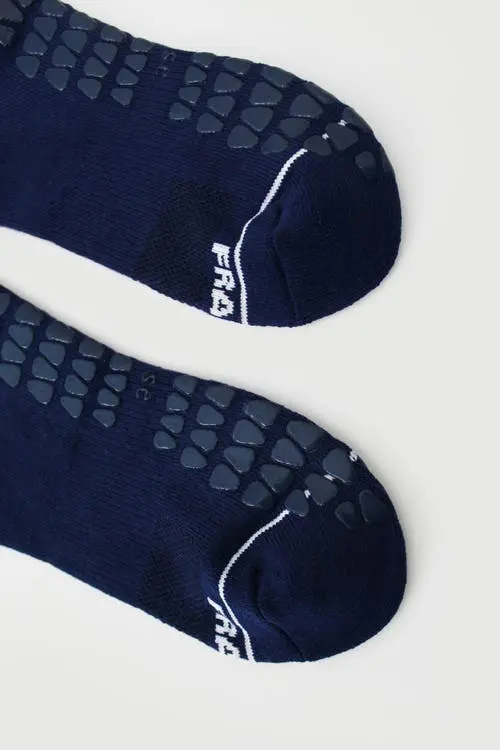 FRAISE Sport Grip Crew Socks