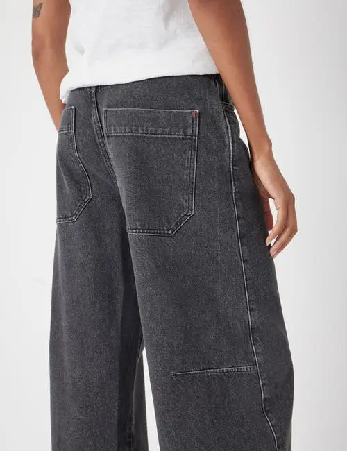 HUSH Bree Horseshoe Barrel Leg Jeans