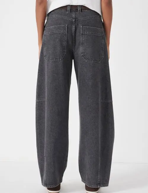 HUSH Bree Horseshoe Barrel Leg Jeans - Washed Black
