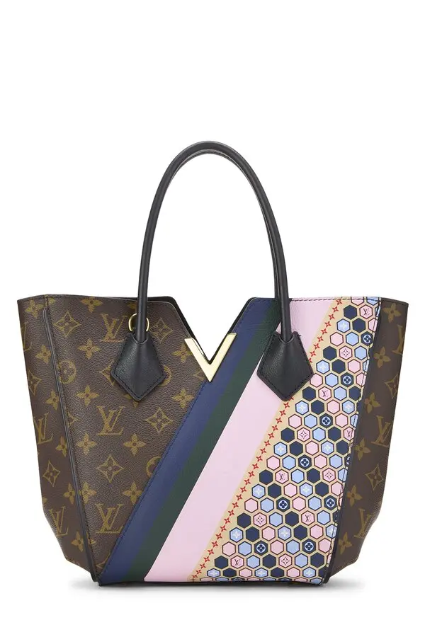 LOUIS VUITTON Monogram Canvas Kimono