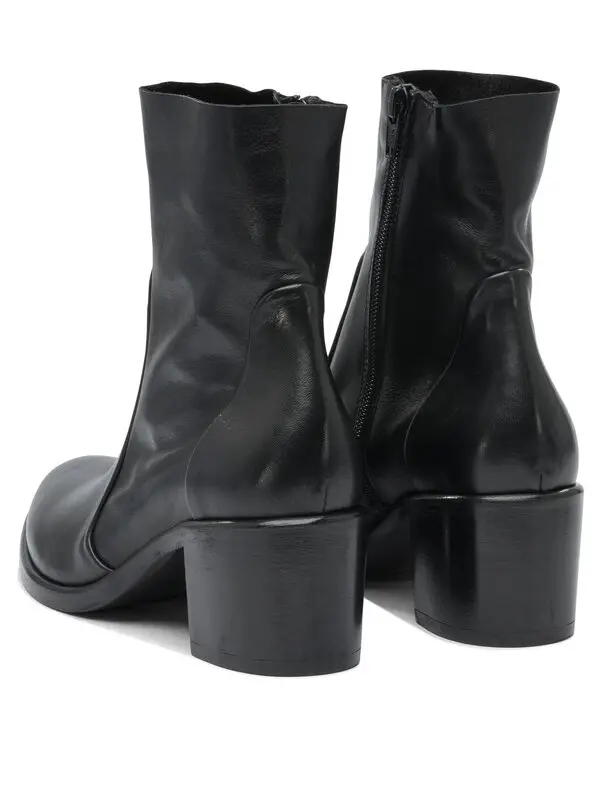 STRATEGIA Ankle Boots