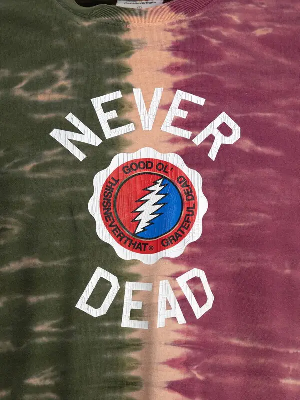 THISISNEVERTHAT Gd Never Dead' T Shirt - Green
