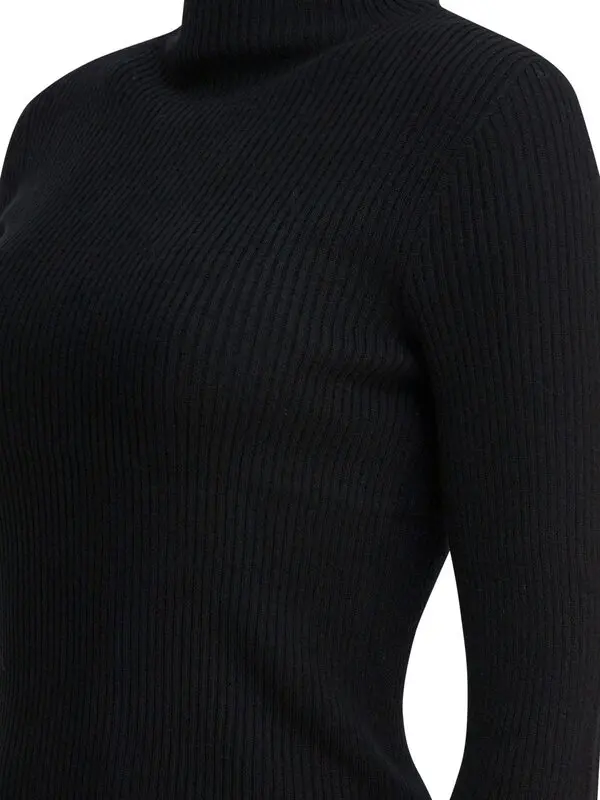 R2W Merino Wool Knitwear