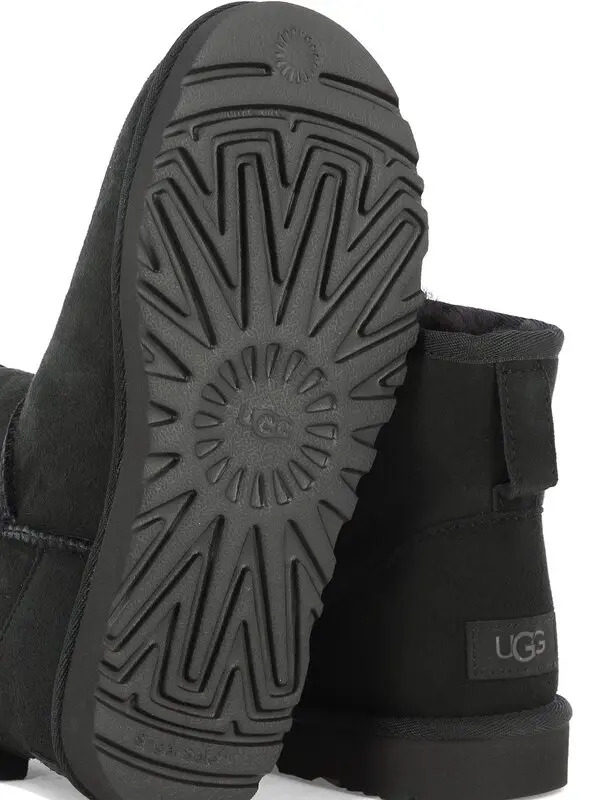 UGG Classic Mini Ii Ankle Boots