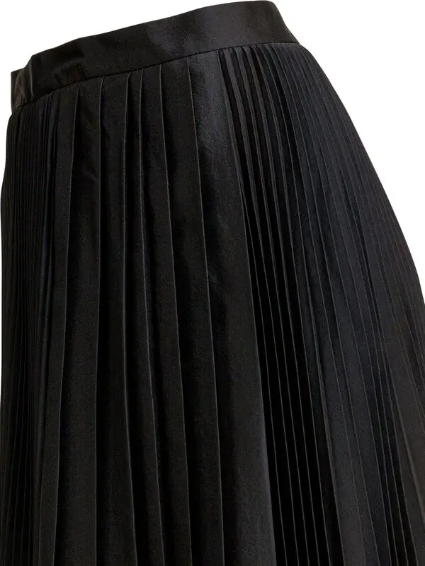 SANDBEIGE Pleated Skirt - Black