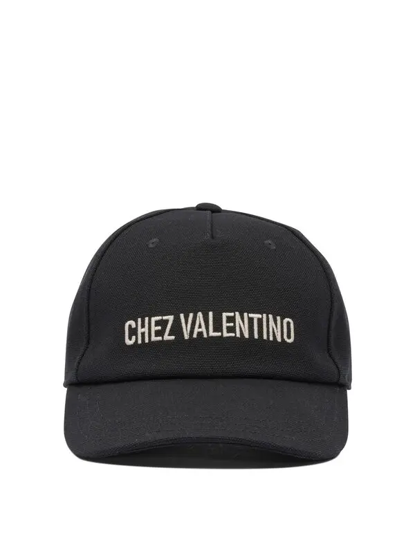 Valentino Garavani Chez Trucker Hat - Black