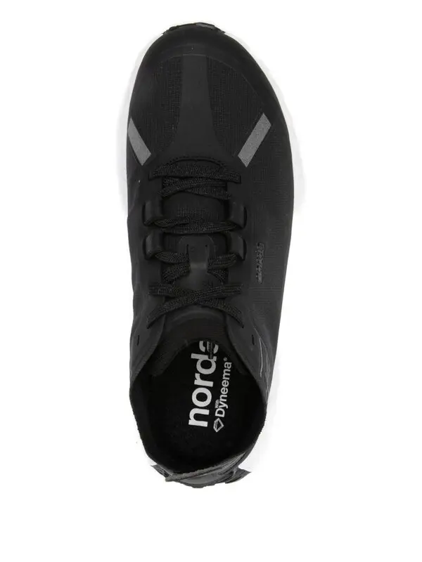 NORDA 001 Sneakers - Black