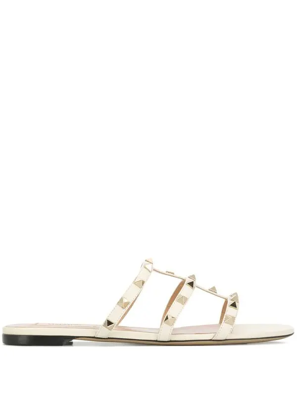 Valentino Garavani Rockstud Leather Flat Sandal - Ivory