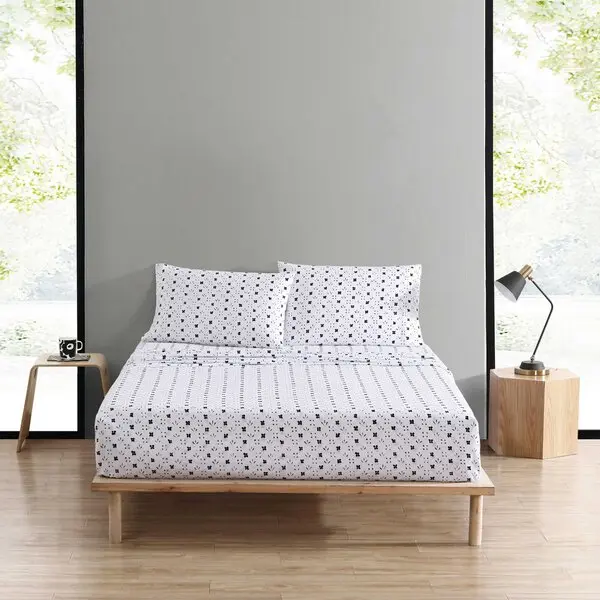Marimekko Kukkaketo Cotton Percale Four Piece Sheet Set, King