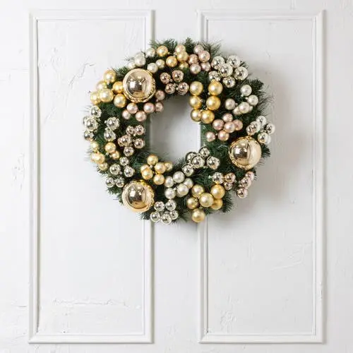 COCOBELLA Noelle Holiday Wreath - Gold