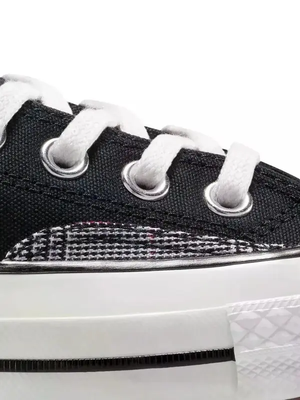 CONVERSE Chuck 70 Floral Embroidered Sneakers - Black