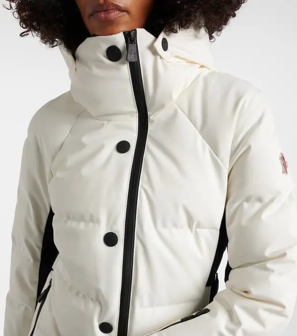 Moncler Guyane Down Jacket - White