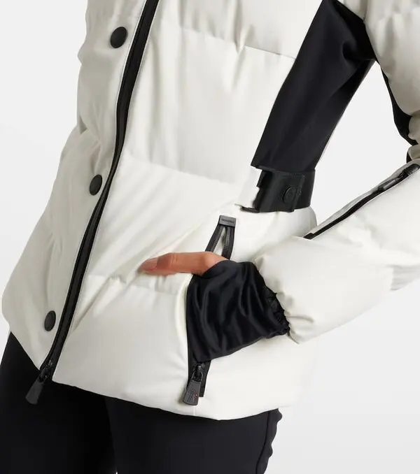 Moncler Guyane Down Jacket - White