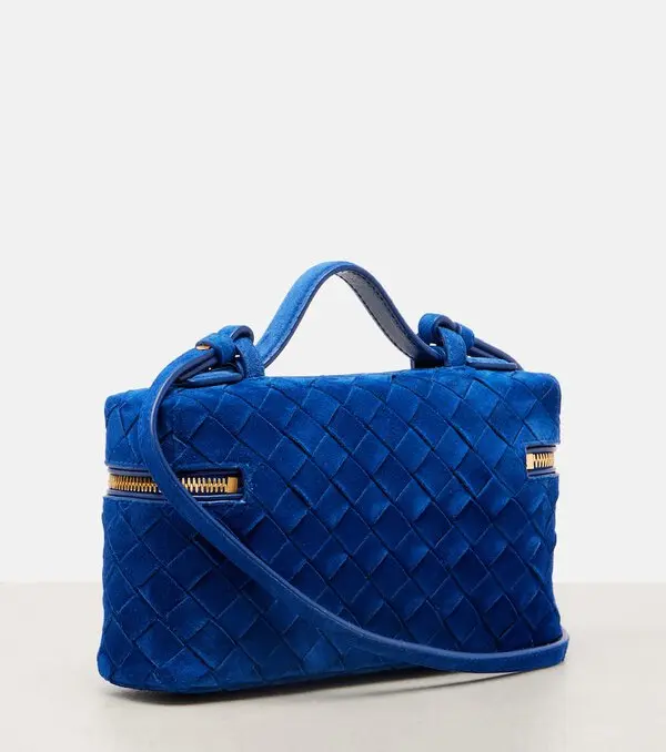 Bottega Veneta Intrecciato Suede Vanity Bag - Blue