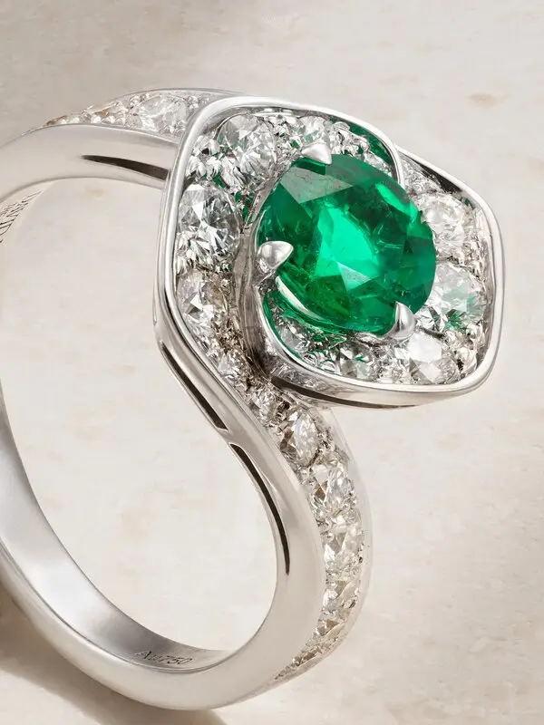DAVID MORRIS Frozen Kiss Diamond And Emerald Ring