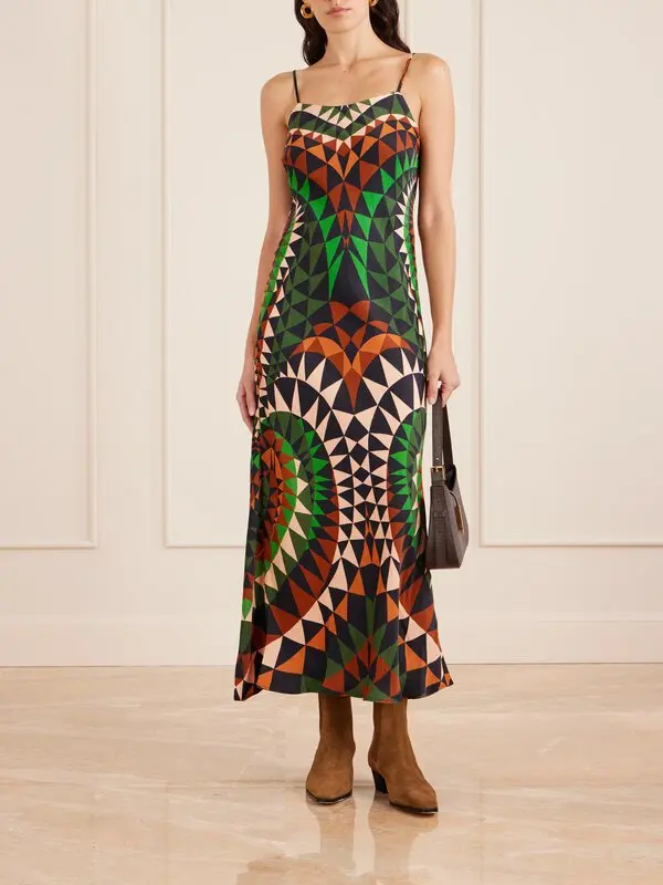 farm rio majestic hearts maxi dress Farm Rio Women's Majestic Hearts Long Sleeve Midi Dress
