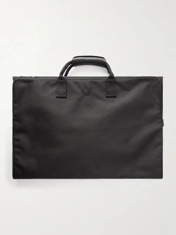 Bennett Winch Trifold Suit Carrier