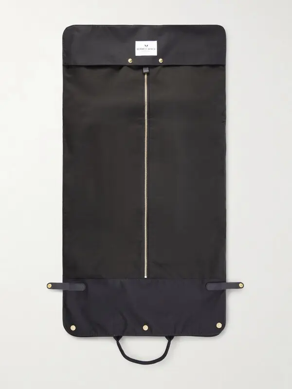 Bennett Winch Trifold Suit Carrier