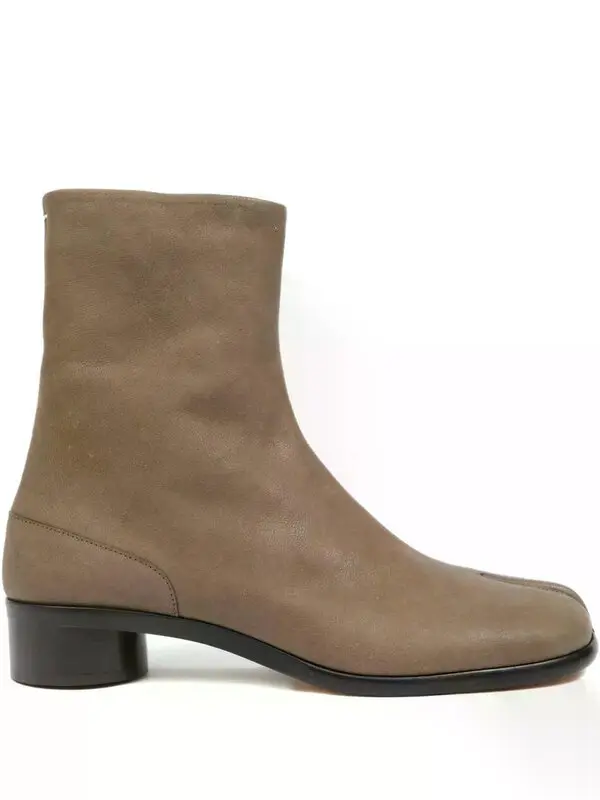 MAISON MARGIELA Tabi Ankle Boots - Brown