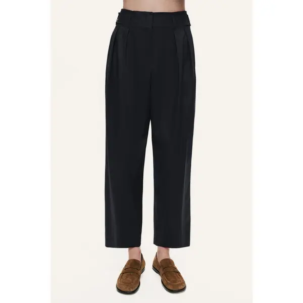 NOCTURNE Pleated Tapered Crop Trousers - Navy Blue