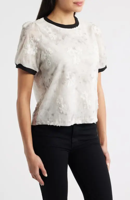 NIKKI LUND Beatrice Floral Appliqué T-shirt - Beige