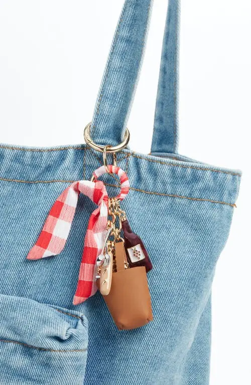 Chelsea28 Picnic Basket Bag Charm