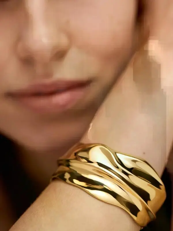 Monica Vinader Nomade Cuff Bracelet - Gold