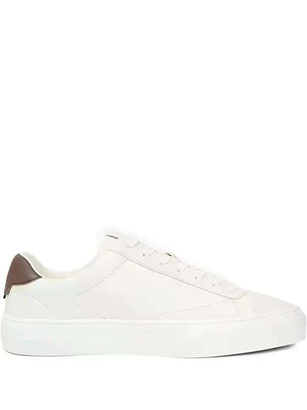 Tommy Hilfiger Round-toe Sneakers