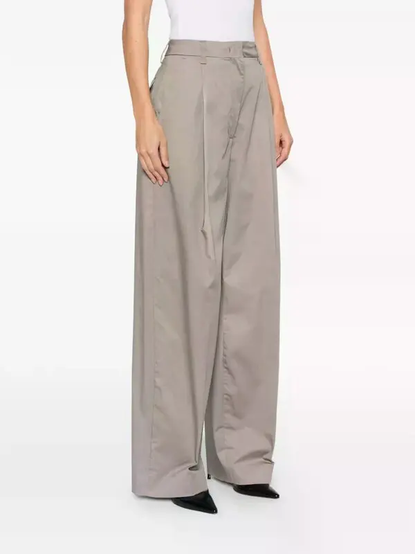 THELATEST Pleated Front Trousers