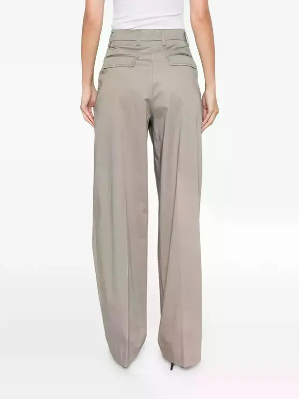 THELATEST Pleated Front Trousers