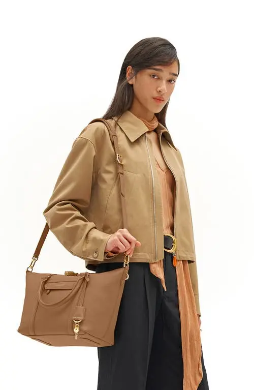 MAISON DE SABRE Small Leather Weekender - Sandstone Brown