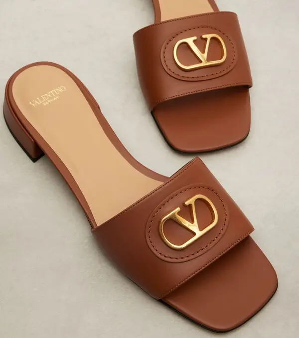 Valentino Garavani Vlogo Leather Sandals