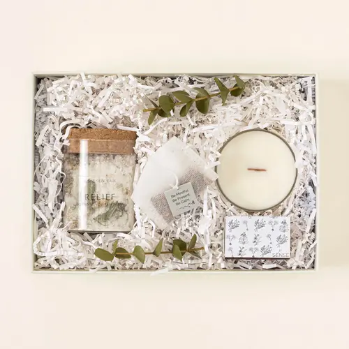 UNCOMMON GOODS Soothing Eucalyptus Meditation Bath Set Sense Self Care