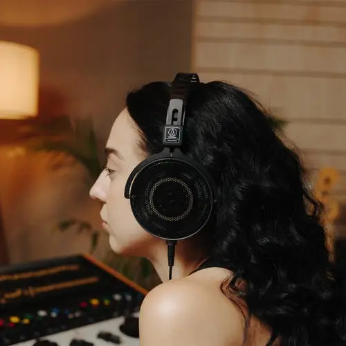 AUDIO-TECHNICA Ath-r70xa Open-back Reference Headphones