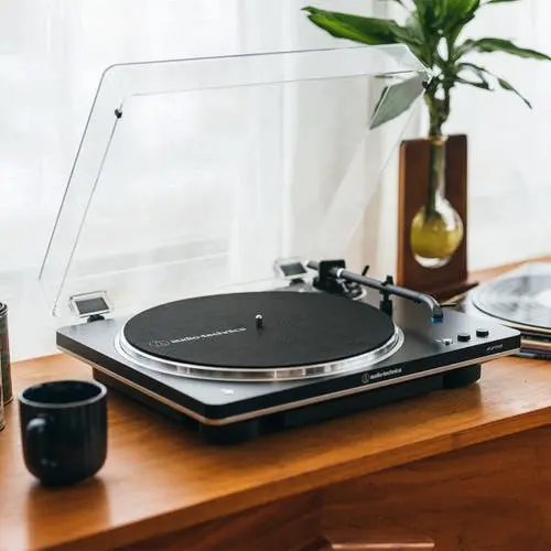 AUDIO-TECHNICA At-lp70xbt Fully-automatic Bluetooth Wireless Turntable