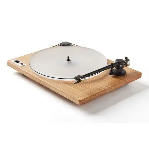 U-TURN AUDIO Orbit 2 Plus Turntable With Ortofon Om 5e Cartridge - Oak